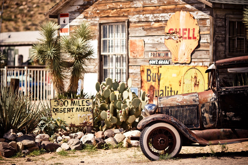 Rusty Vintage Car Vehicle Brown Wallpaper Mural - Decorsmarket ...